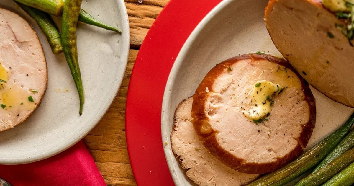 Peito de Frango Defumado com Quiabos e Mel - Comidinhas do Chef