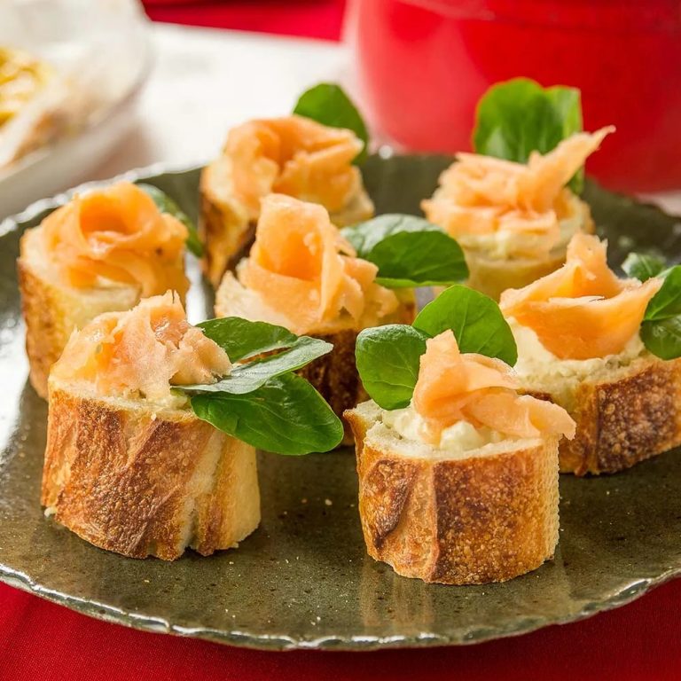 Receita de Bruschettas de carpaccio - Comidinhas do chef - Receita de ...