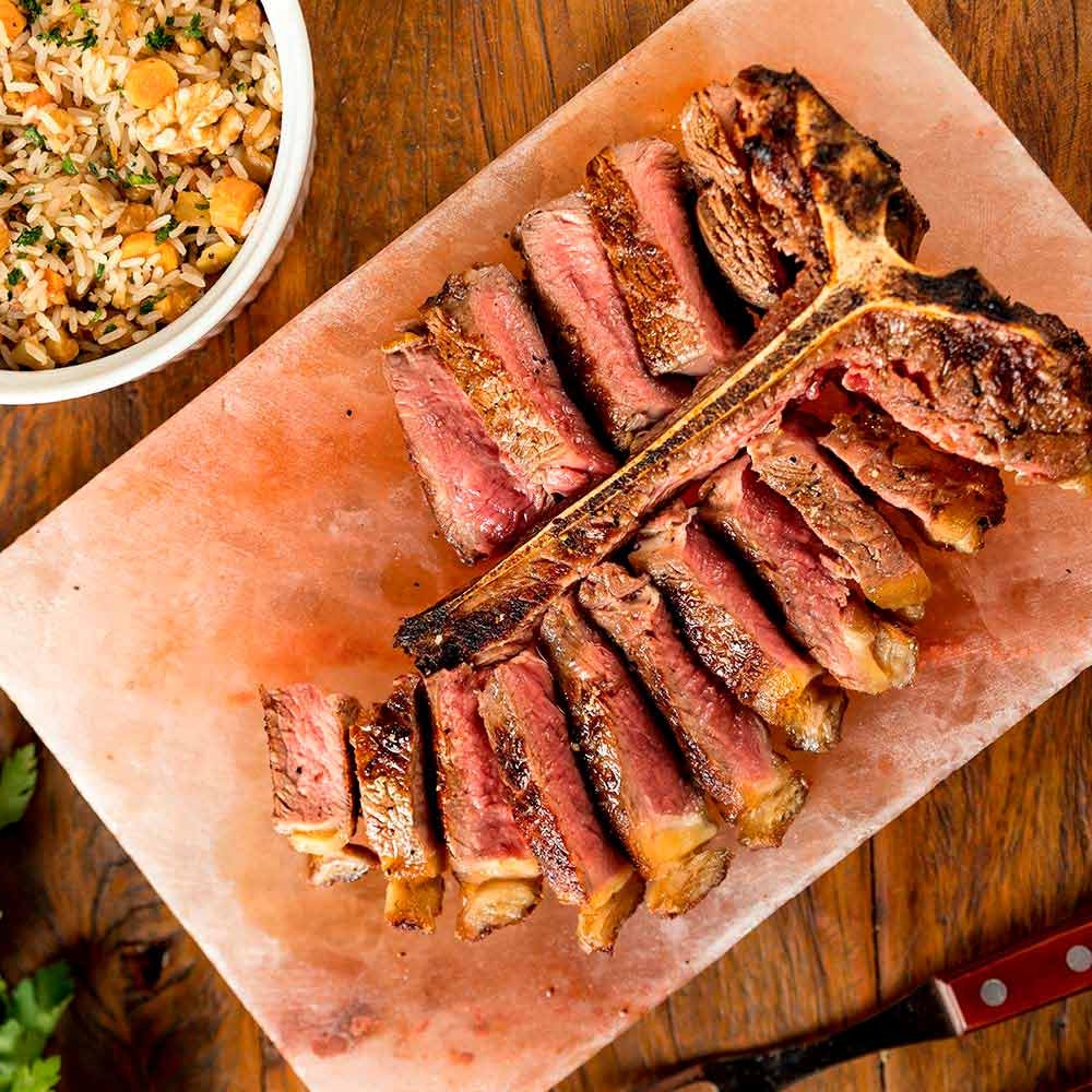 Receita de T-Bone com Arroz Frito de Nozes e Cenoura - Comidinhas do ...